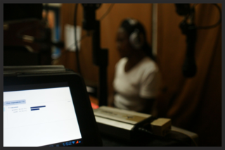 Farm Radio helps smallholder farmers connect using Telerivet